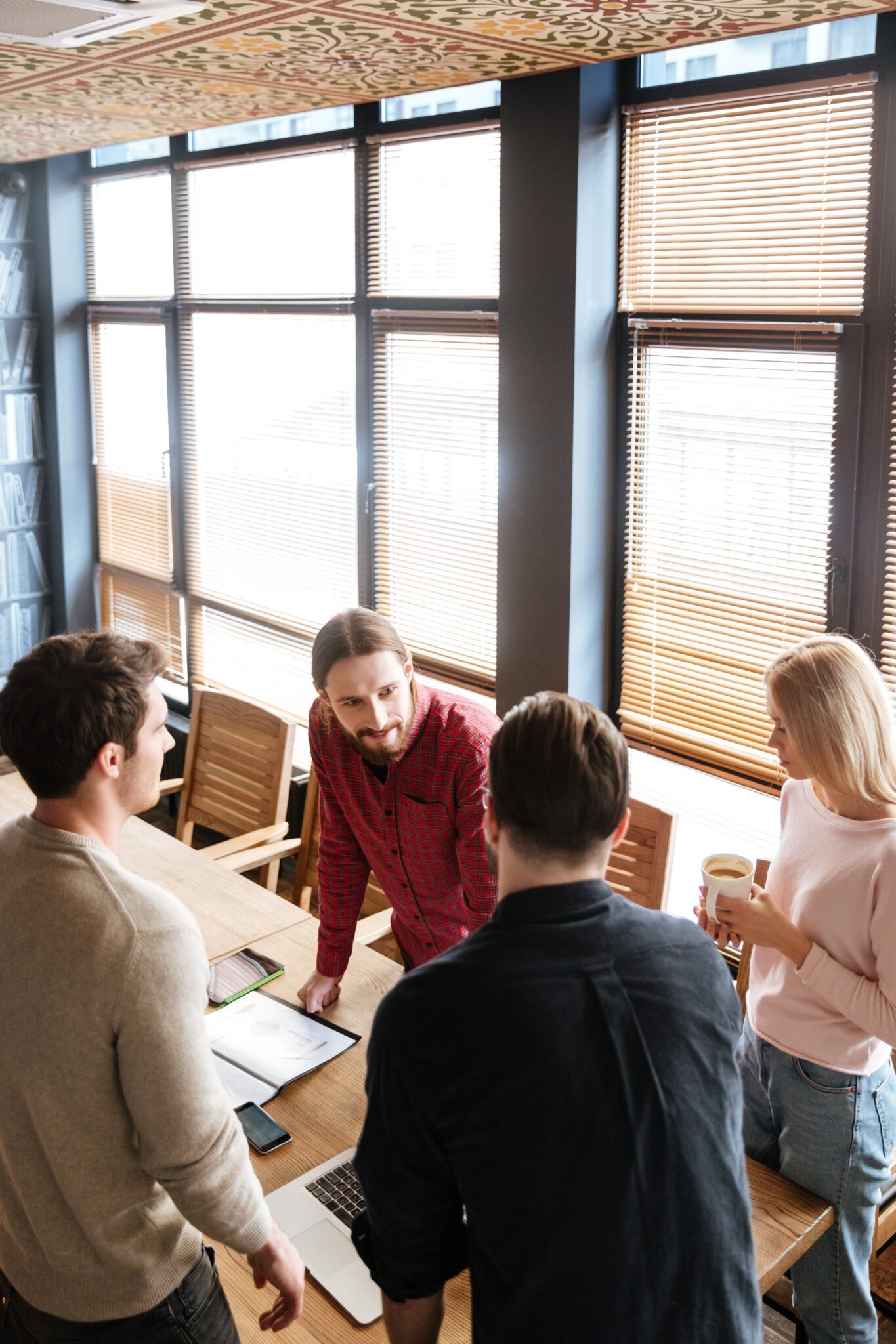 Conducting a safety briefing: what are the best practices? - MoveWORK